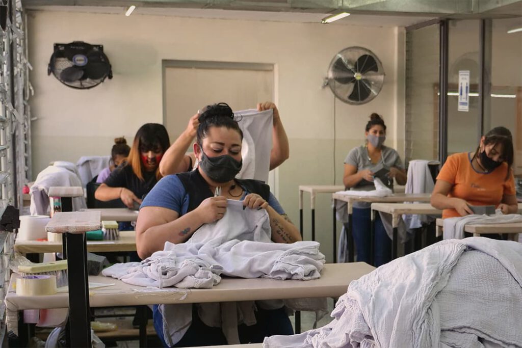 Una marca mexicana de ropa de manta - Abacá 100% Algodón